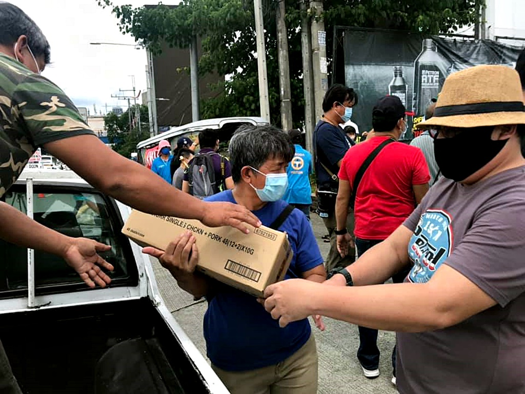 PNP deployment vs. solidarity, relief actions for displaced jeepneys ...