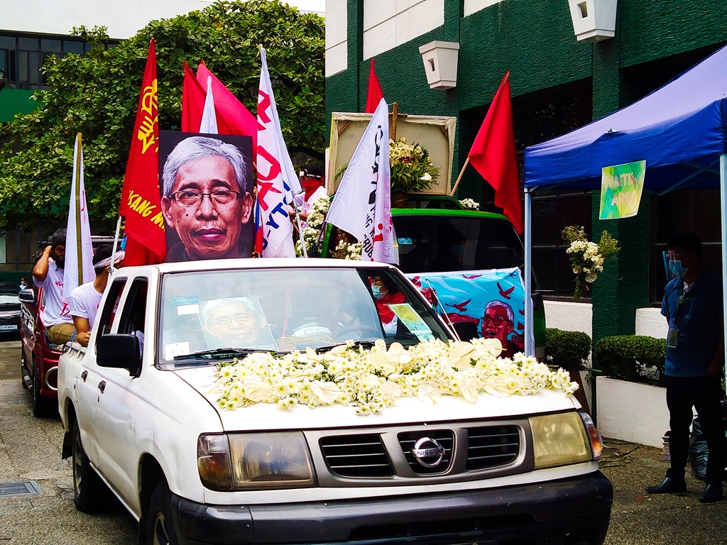 Hundreds join "hero's funeral march" for Randy Echanis - Anakpawis ...
